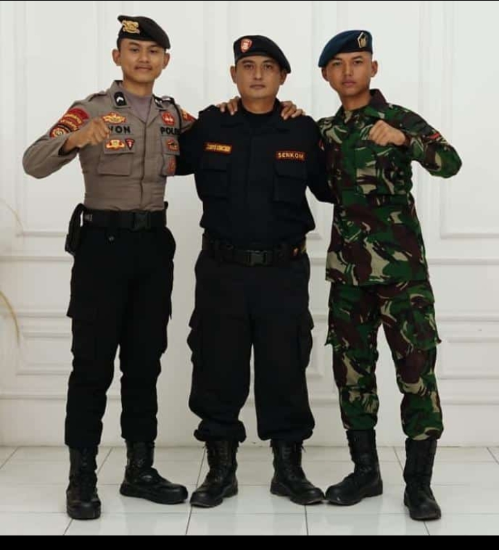 Profil Menarik Dua Putra Anggota Senkom Sukses Berkarier di Institusi ...